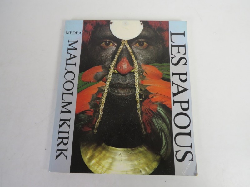 Boek - Malcolm Kirk - Les papous - Kringwinkel
