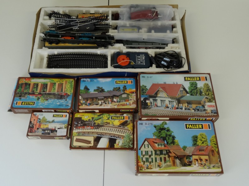 modelbouw treinen set Faller + Lima - Kringwinkel