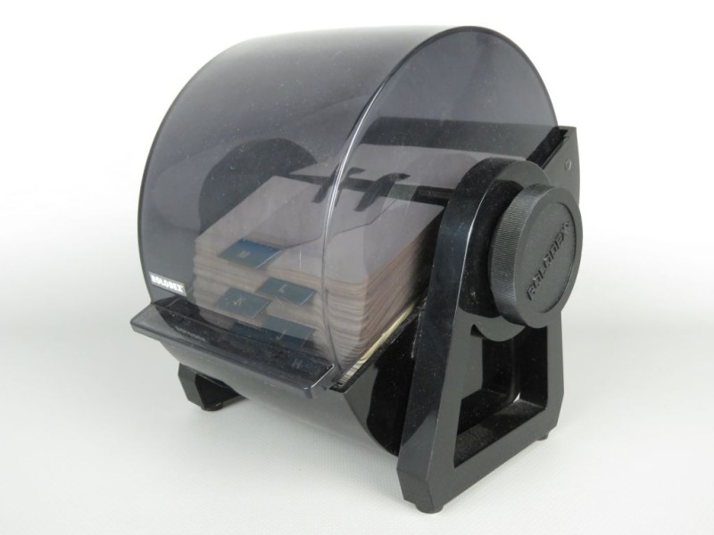 Rolodex met onbeschreven kaartjes. - Kringwinkel