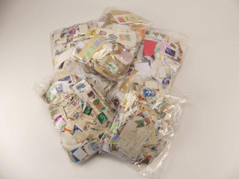 collectie postzegels - 1970gr - Kringwinkel