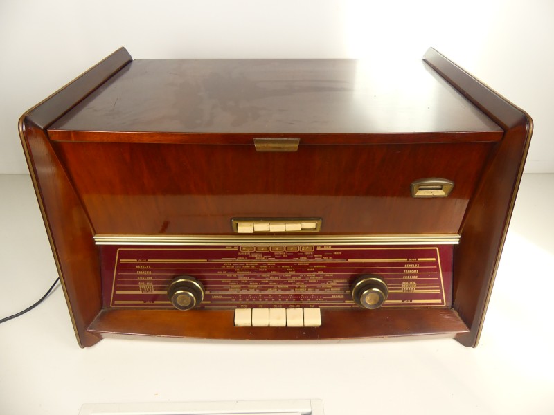 Vintage SBR Radio - Platenspeler - Kringwinkel
