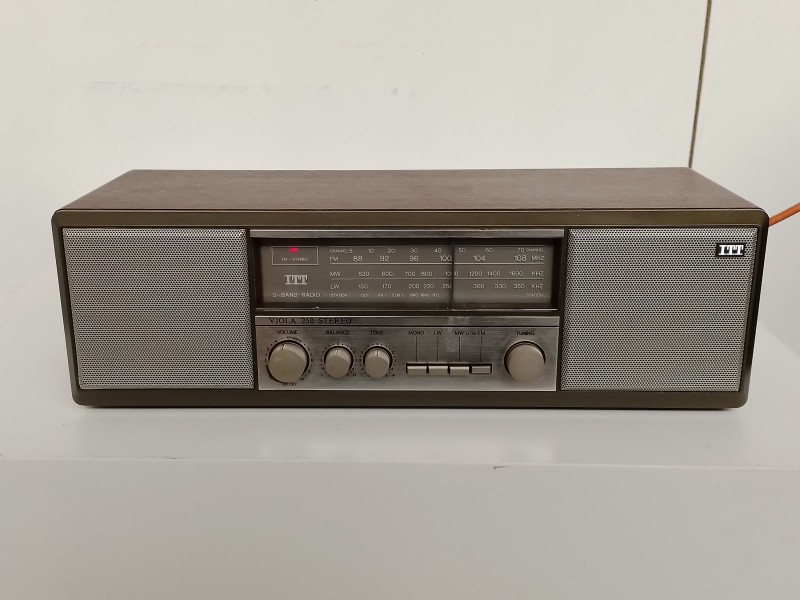 Vintage radiotoestel ITT Viola 250 - Kringwinkel