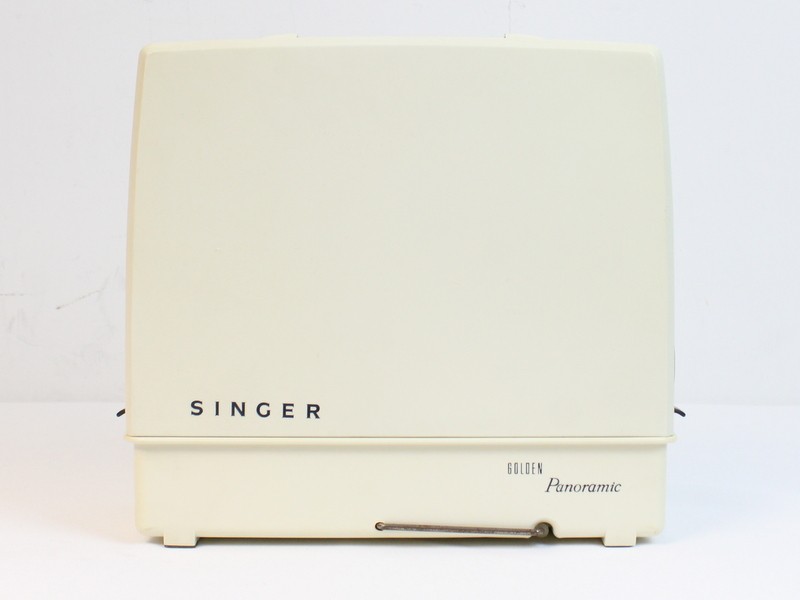 Singer Golden Panoramic Naaimachine - Kringwinkel