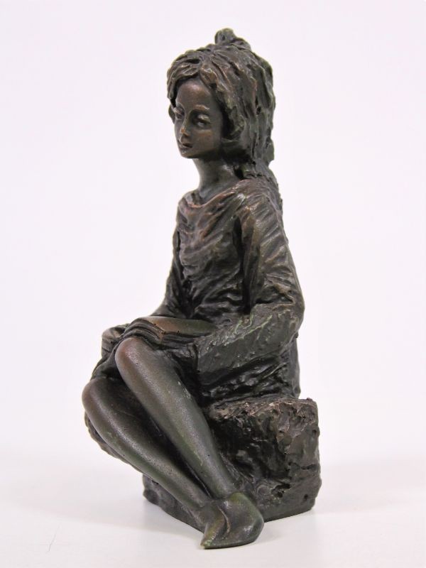 Beeldje van Kunstcollectief A.S.V. - Kringwinkel