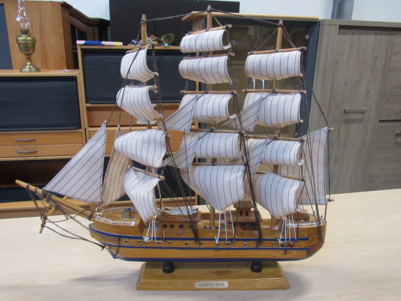 Modelboot Driemaster " Confection " - Kringwinkel