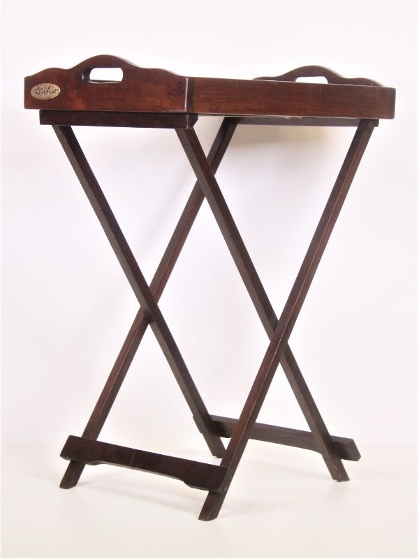 Royal Arrow - houten dienblad op bijhorende staander - Kringwinkel