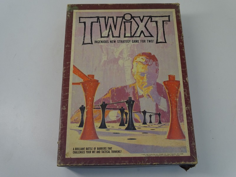 Oud Bordspel: TwixT, Avalon Hill Game, 1976 - Kringwinkel