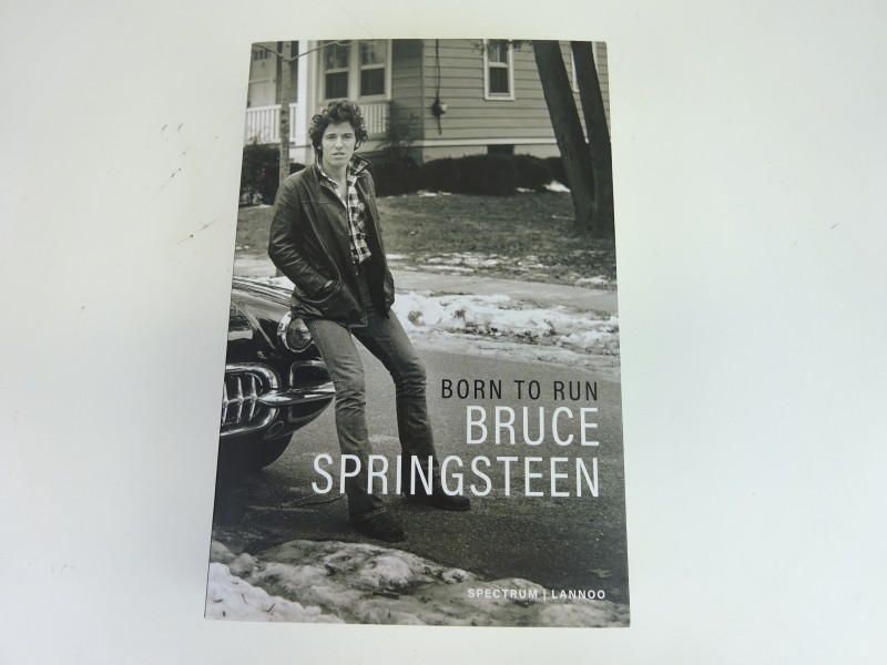 Boek: Bruce Springsteen, Born To Run - Kringwinkel