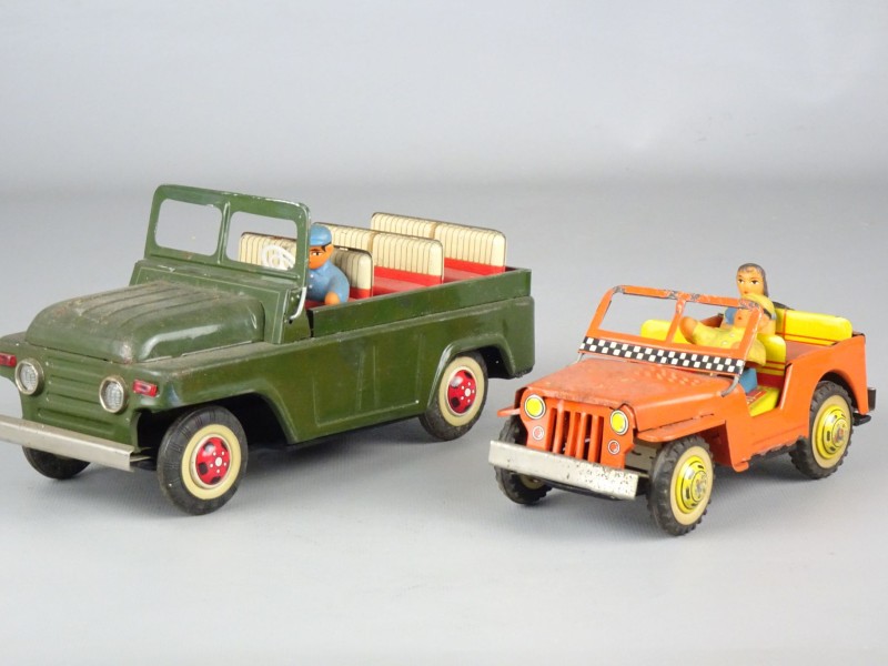2 Vintage Toys Kringwinkel