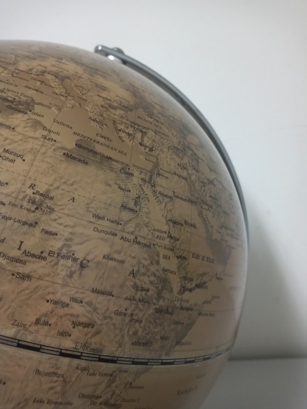 Goudkleurig wereldbal - Kringwinkel