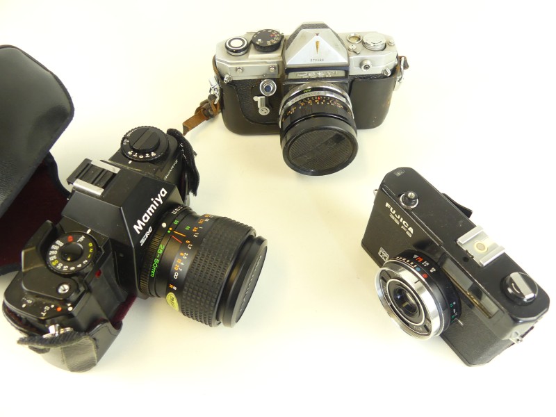 Fotografie : 3x 35 mm camera's - Kringwinkel