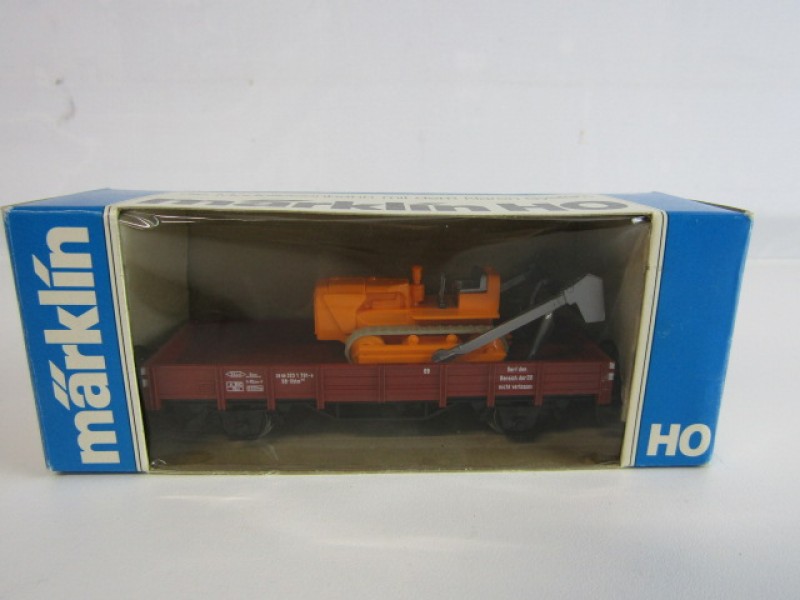 Märklin 4424: Lage Wagon met Bulldozer, HO Schaal, - Kringwinkel
