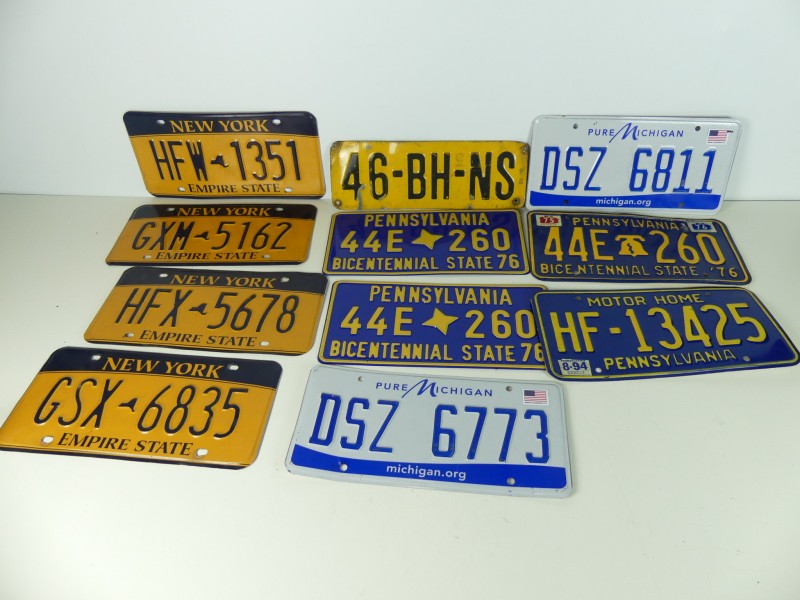 Vintage kenteken-platen. - Kringwinkel