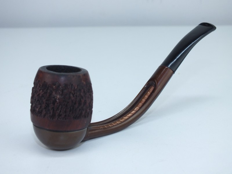 Falcon: Pijp, England - Kringwinkel