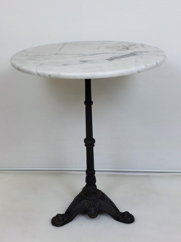 Rond marmeren tafeltje - Kringwinkel