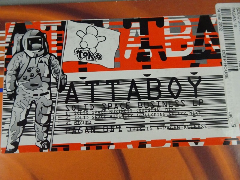 Vinyl album: Attaboy – Solid Space Business EP - Kringwinkel