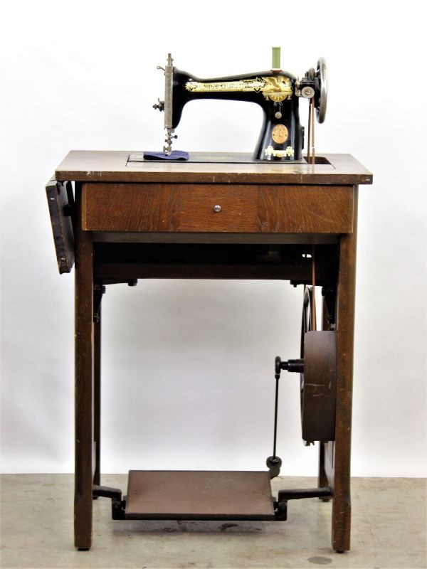 Antieke naaimachine - Singer - Kringwinkel