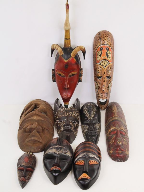 Lot etnische maskers - Kringwinkel