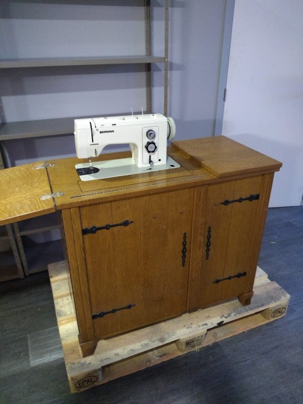 Vintage naaimachine Bernina - Kringwinkel