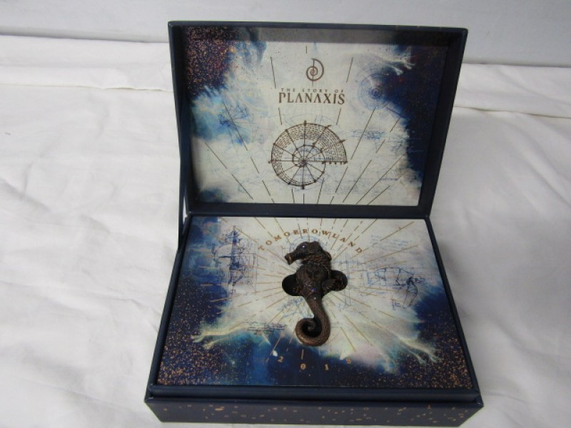 Tomorrowland Box, The Story Of Planaxis, 2018 - Kringwinkel