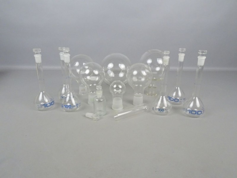 Laboratorium glas - Kringwinkel
