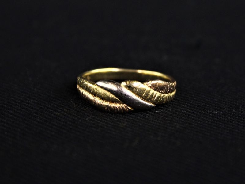 Gouden Ring 750 - 18 Karaat - Kringwinkel