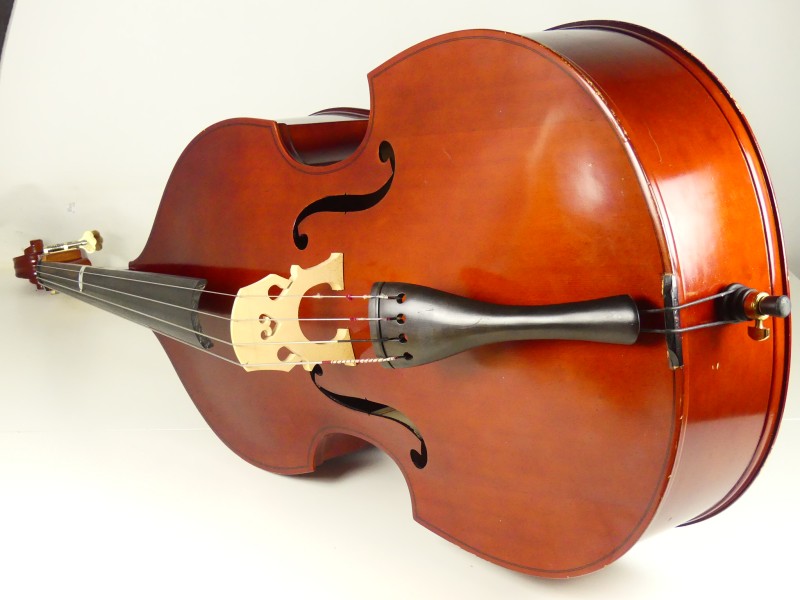 1/2 Contrabas met draagtas - Kringwinkel