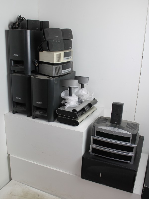 Lot BOSE toestellen - Kringwinkel