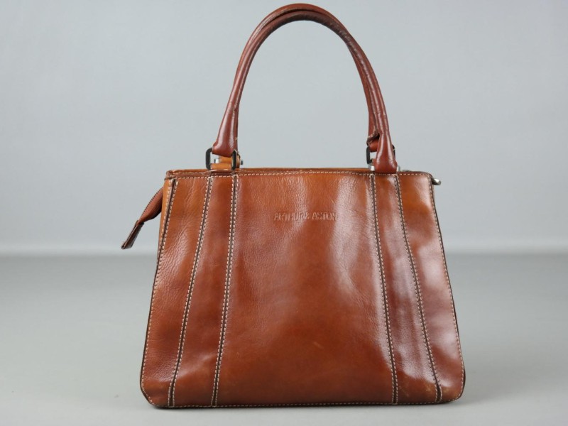 Ontdek onze textiel & accessoires Kringdingen - Kringwinkel