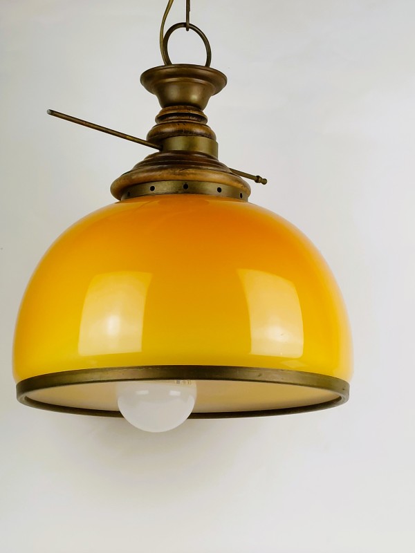 Gele hanglamp - Kringwinkel
