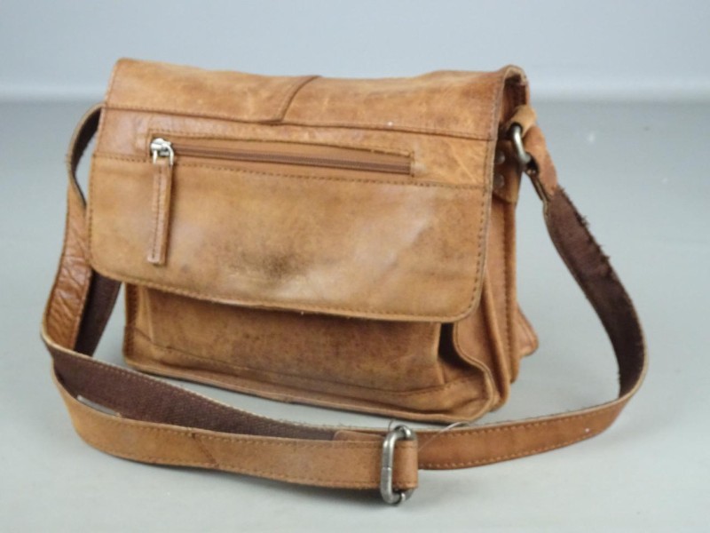 Kunstlederen bruine handtas gemerkt "Spikes & Sparrow" - Kringwinkel