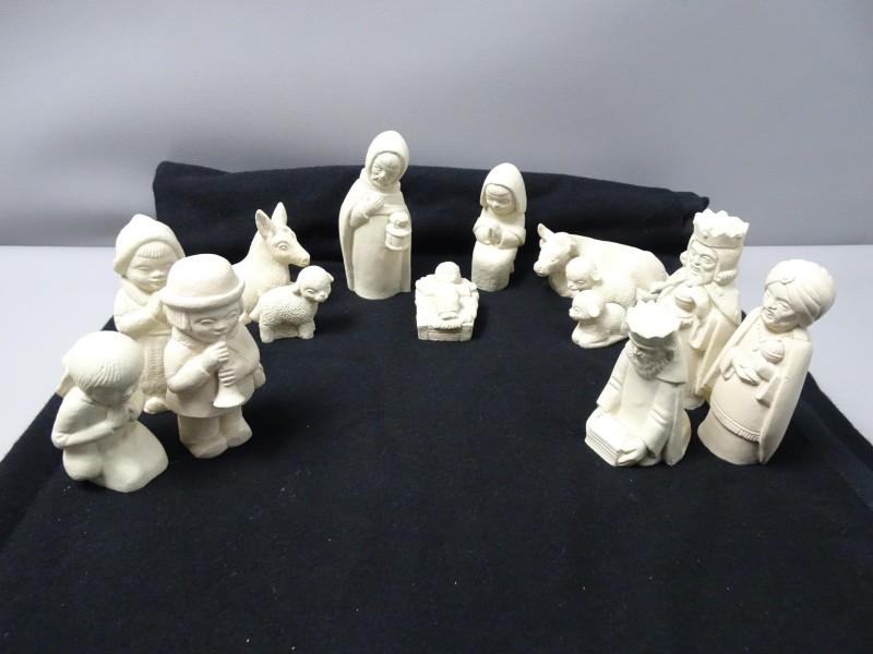 Kerststal figuren uit gips - Kringwinkel
