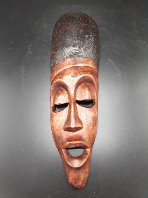 Afrikaans masker - Kringwinkel