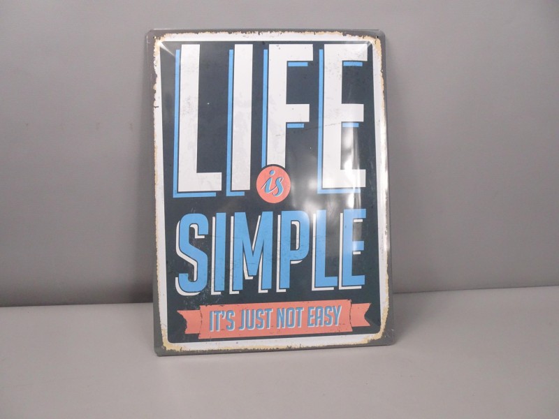 Plakaat life is simple - Kringwinkel