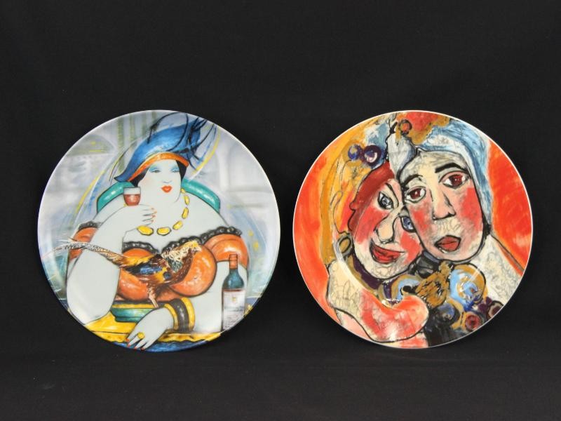 2 Knappe sierborden Enjoyment (Camilovic) en 2 vrouwen (Piet Schopping ...