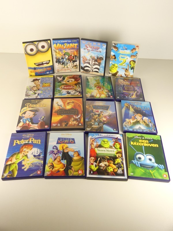16 DVD's: Disney, Dreamworks, Universal - Kringwinkel