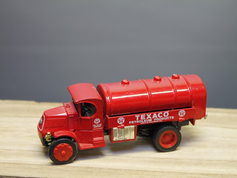 Vintage Matchbox Models of Yesteryear Y23 1930 Mack AC Tanker Texaco ...