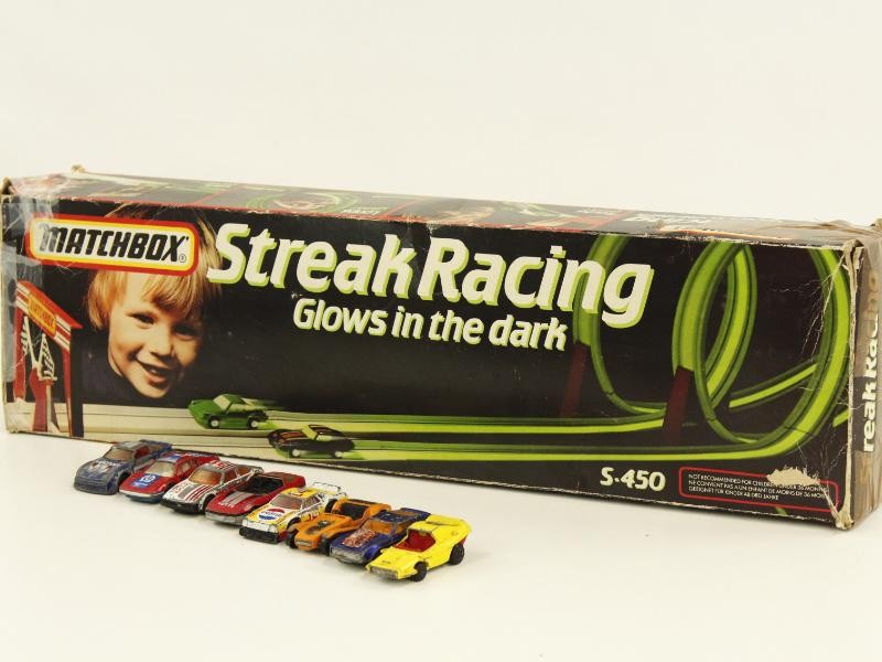 Vintage Matchbox StreakRacing Glows in the dark S.450 en 8 ...