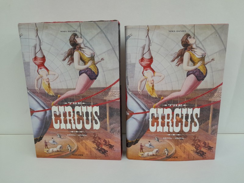 Boek: The Circus. 1870s–1950s - Kringwinkel