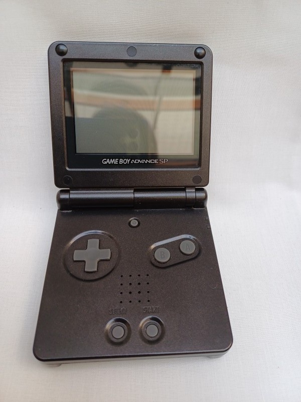 Game Boy Advance SP - Kringwinkel