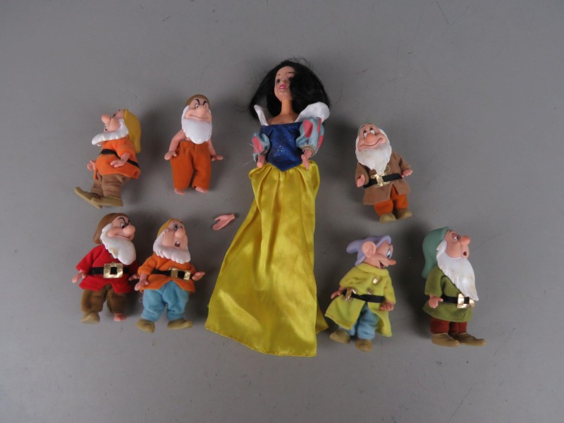 Sneeuwwitje en 7 dwergen - Kringwinkel