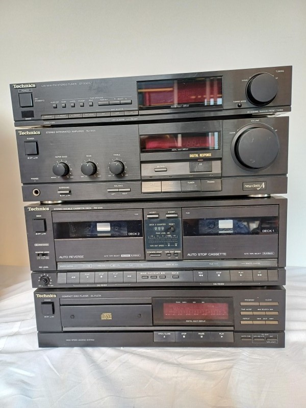 Tecnics Hifi-installatie, stereo-audio - Kringwinkel