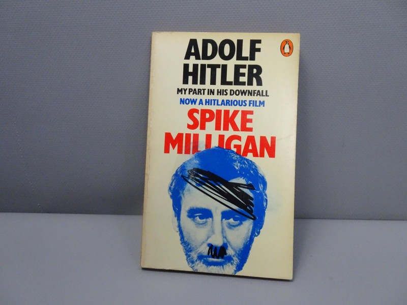 Boek "Adolf Hitler - My part in his downfall now a hitlarious film ...