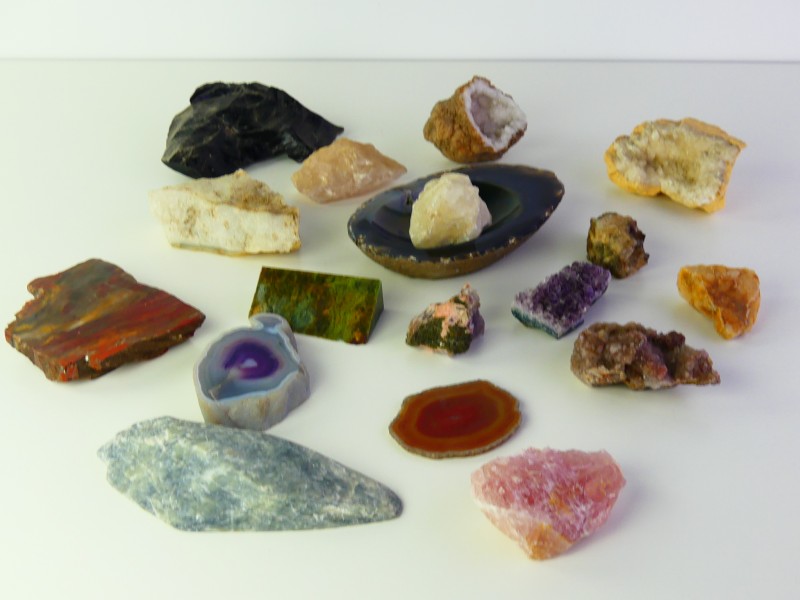 Kavel (mineraal)stenen - Kringwinkel