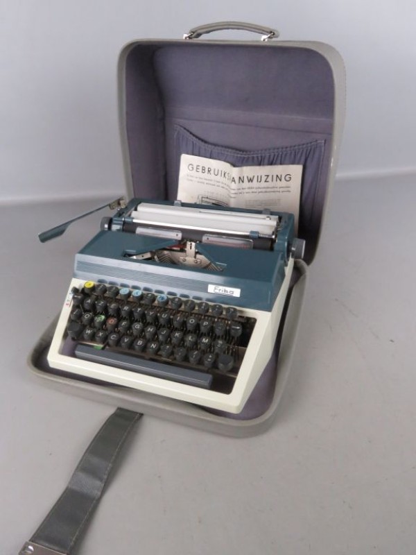 Draagbare typemachine - Kringwinkel