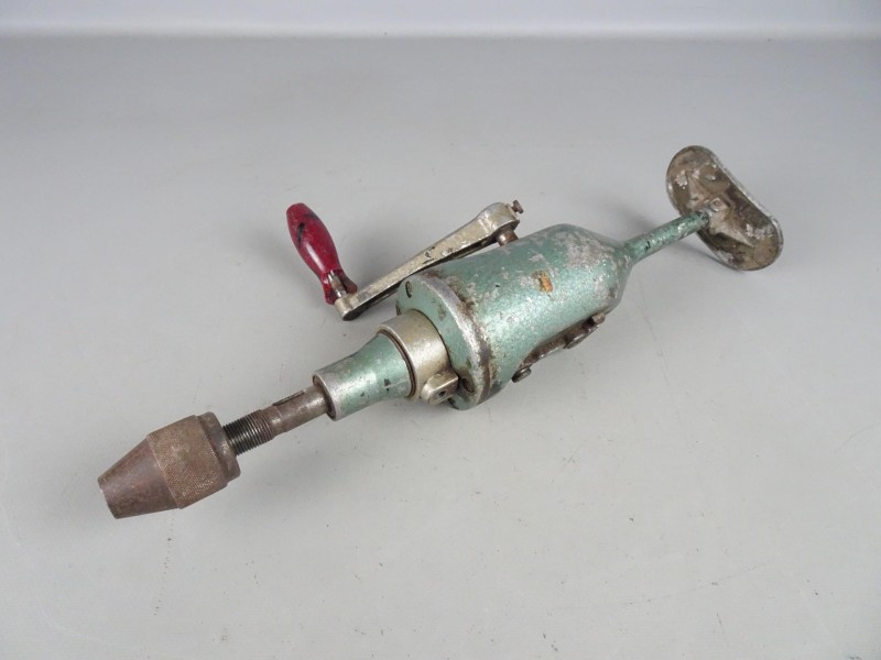 Grote vintage handboor - Kringwinkel