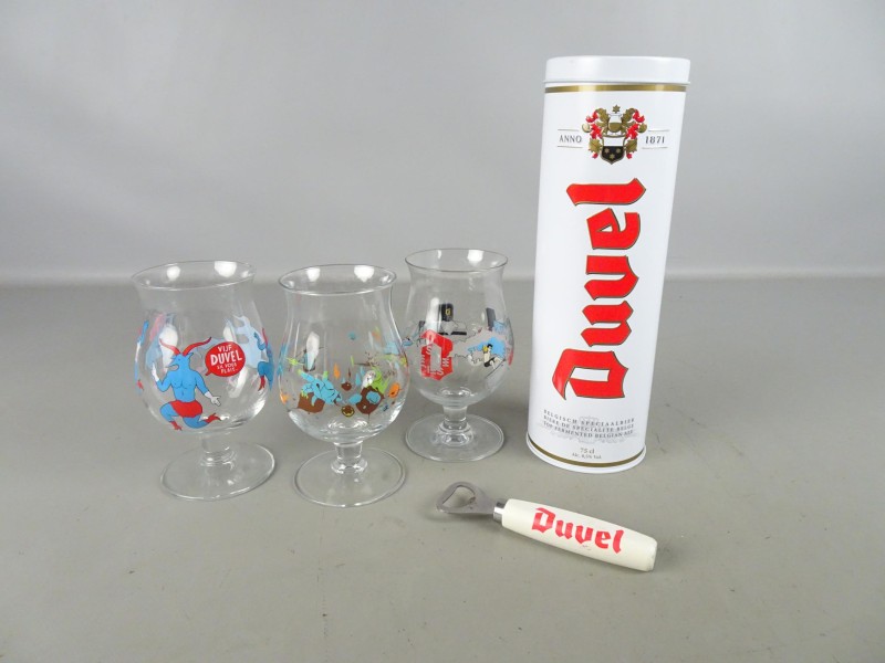 Set van Duvel items - Kringwinkel