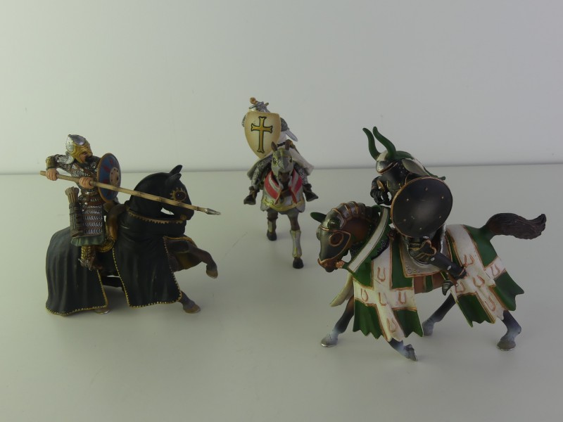 Vintage Schleich/Papo Ridder en paard figuren - Kringwinkel