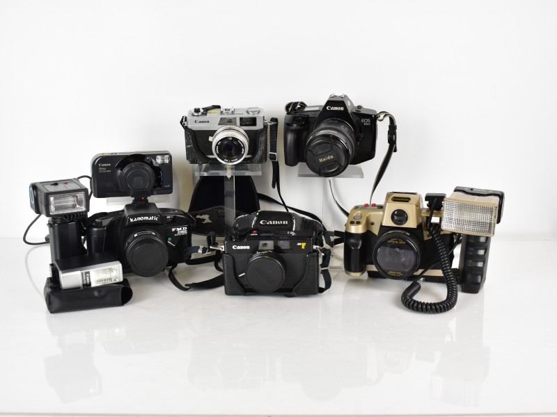 Set vintage camera's (Canon & Kanomatic) met flitsers, jaren 1960–1990 ...