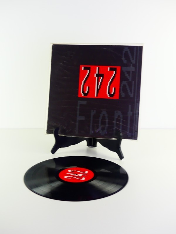 LP Front 242 – Front By Front - Kringwinkel